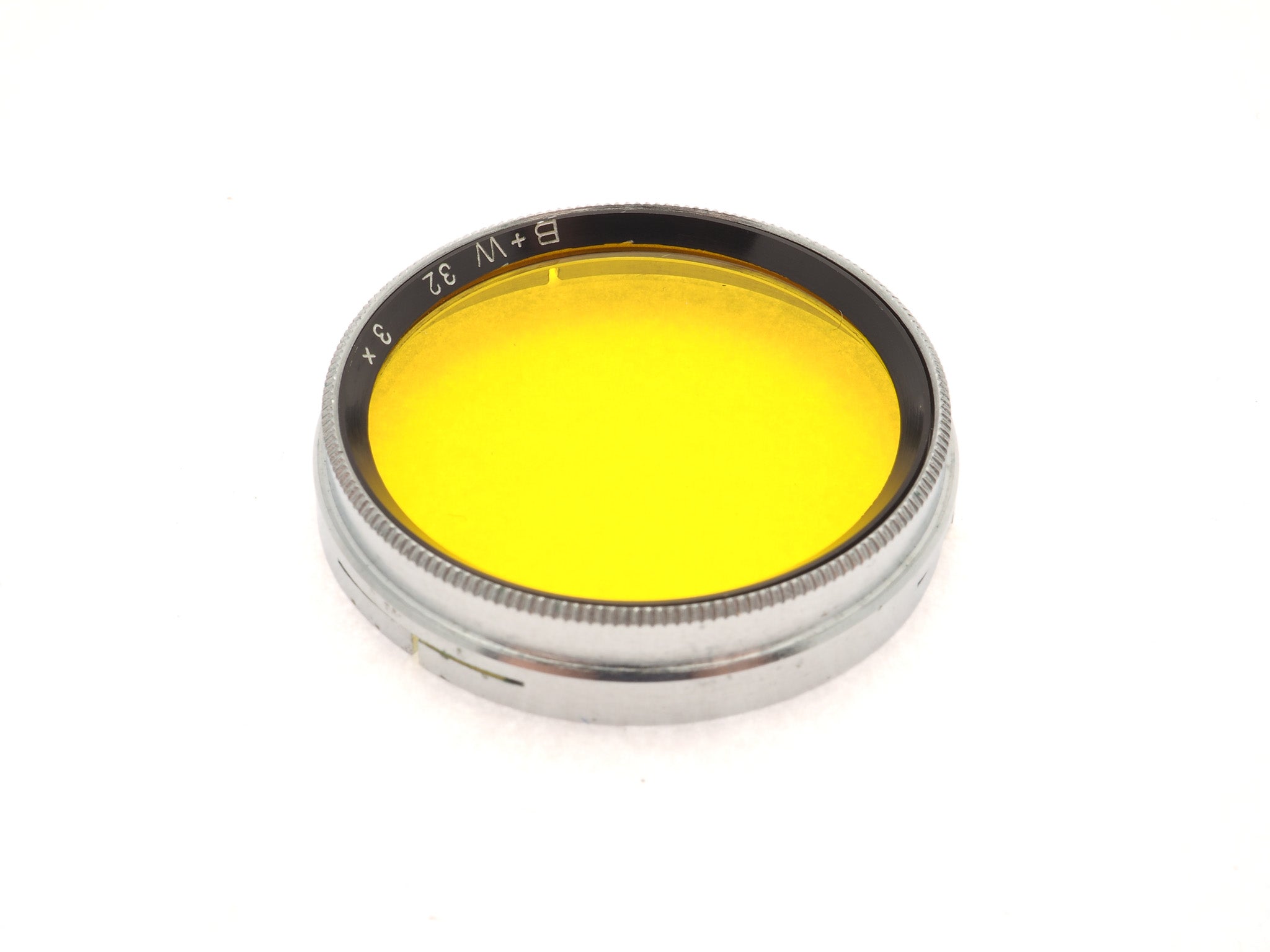 B+W 32mm Push-On Yellow Filter 3x - Accessory – Kamerastore